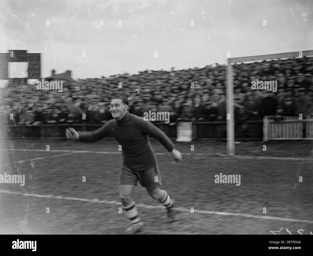 Football . 1934 Stock Photo - Alamy