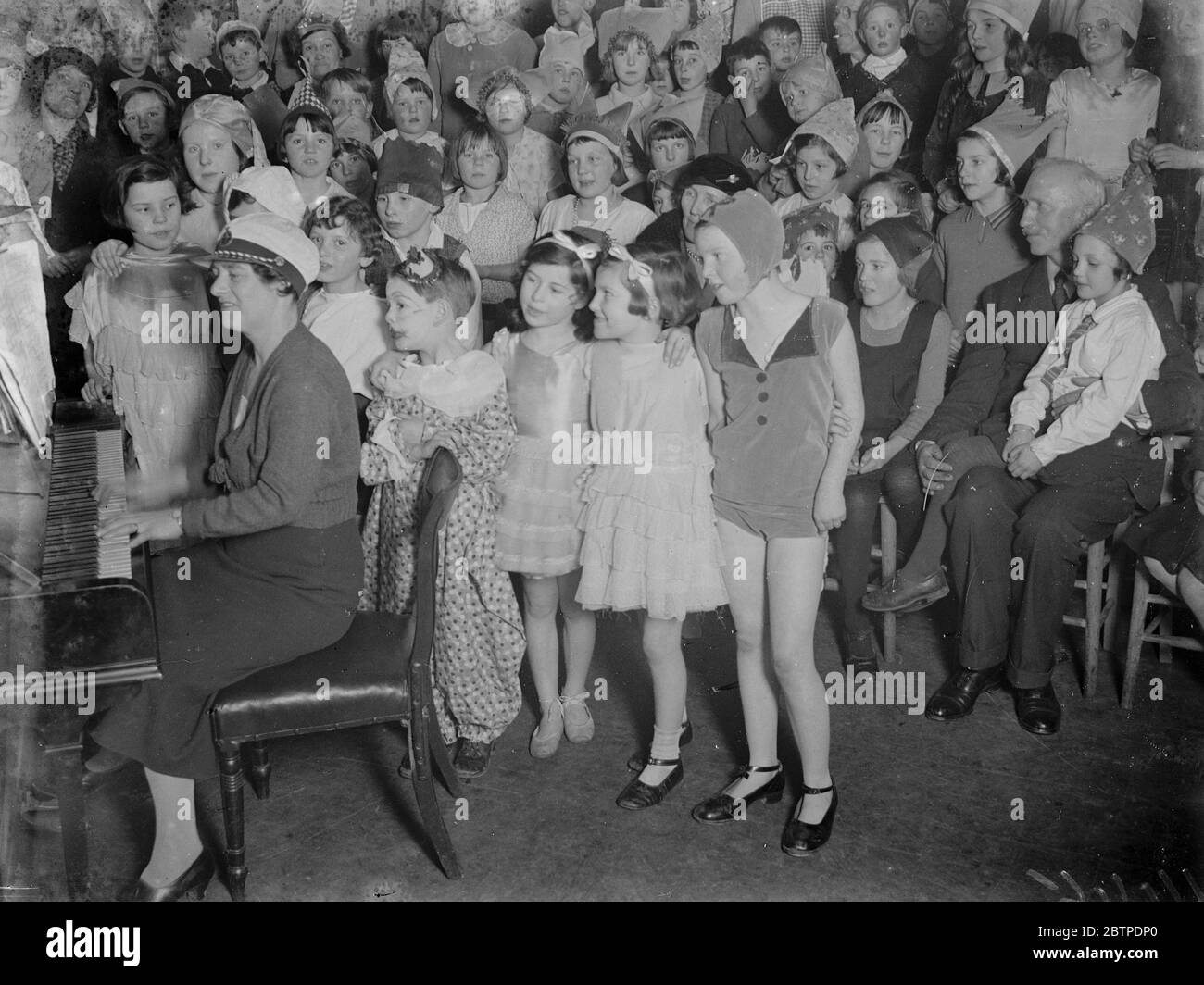 Eltham B Legion Party . 1935 Stock Photo - Alamy
