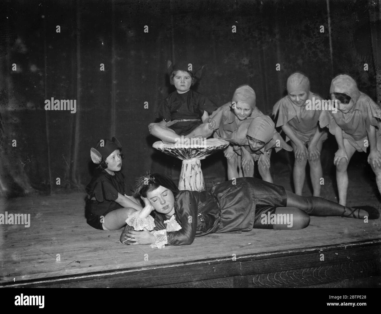 Childrens play . 1935 Stock Photo - Alamy