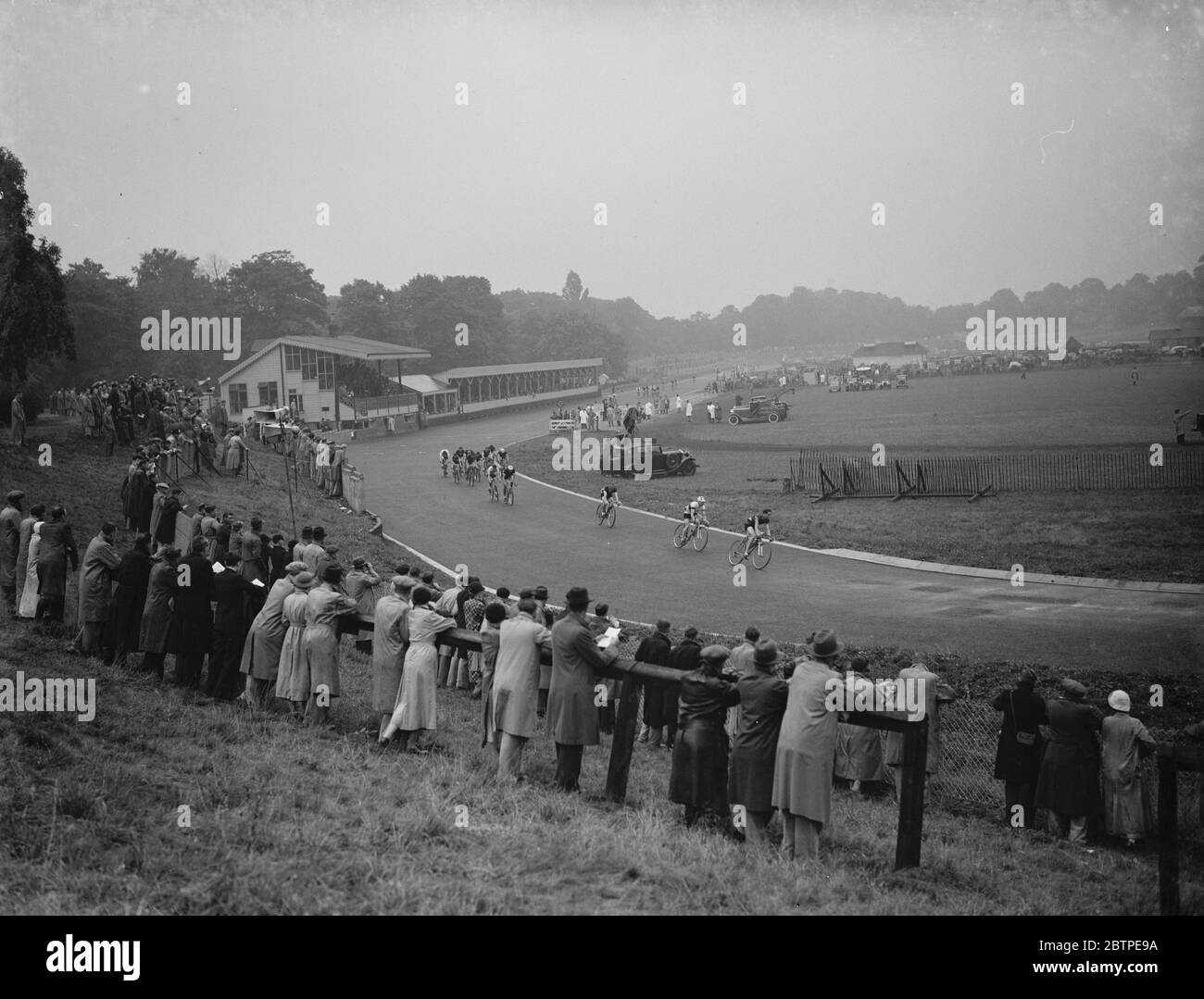 Crystal Palace cycle racing . 15 August 1937 Stock Photo - Alamy
