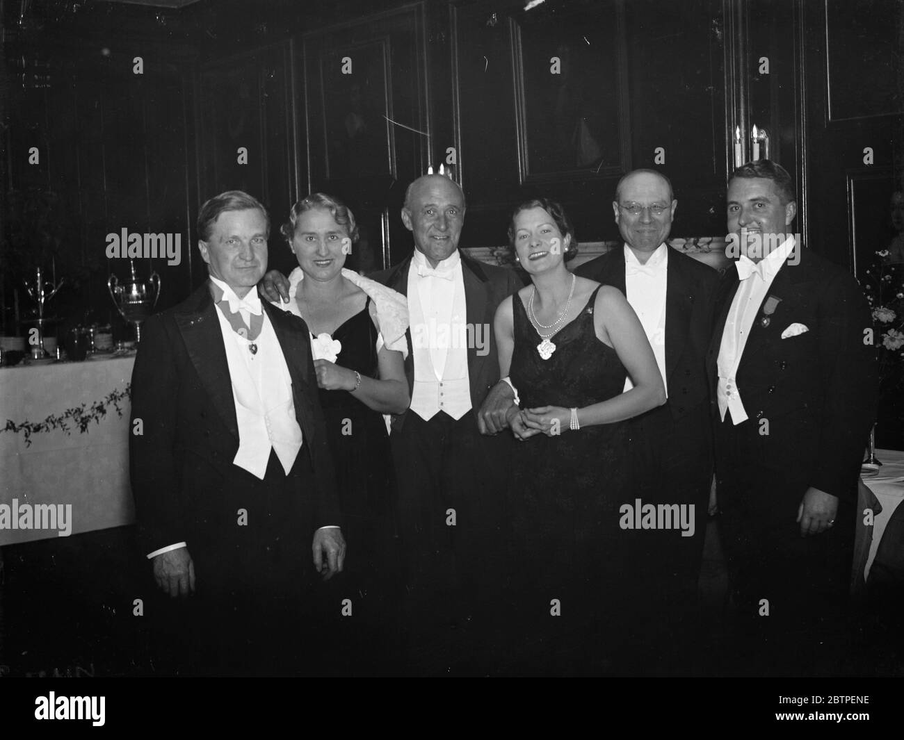 1930s fashion men hi-res stock photography and images - Alamy