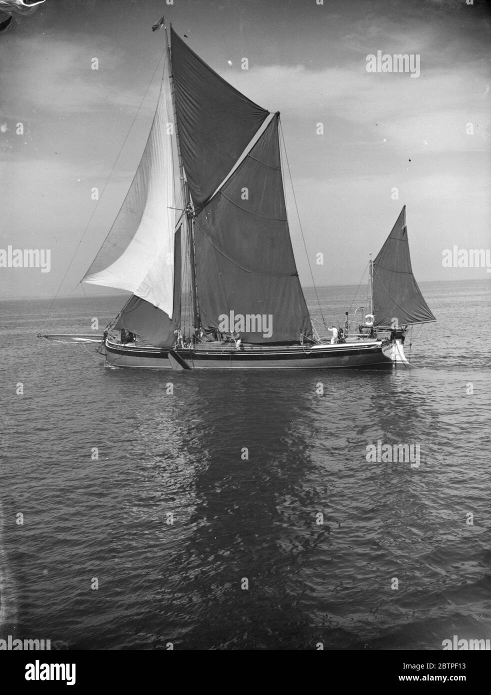 Historic wooden sailing barges hi-res stock photography and images - Alamy
