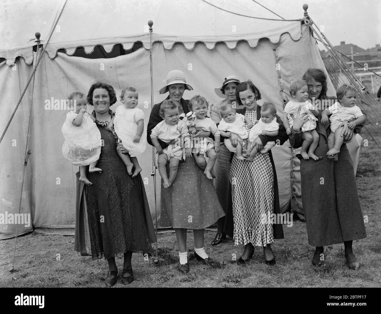 Baby show , Eltham . 1935 Stock Photo - Alamy
