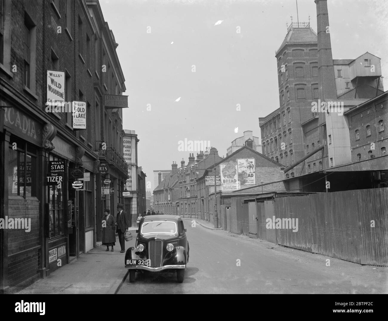 Improvement work in Erith . 1936 Stock Photo - Alamy