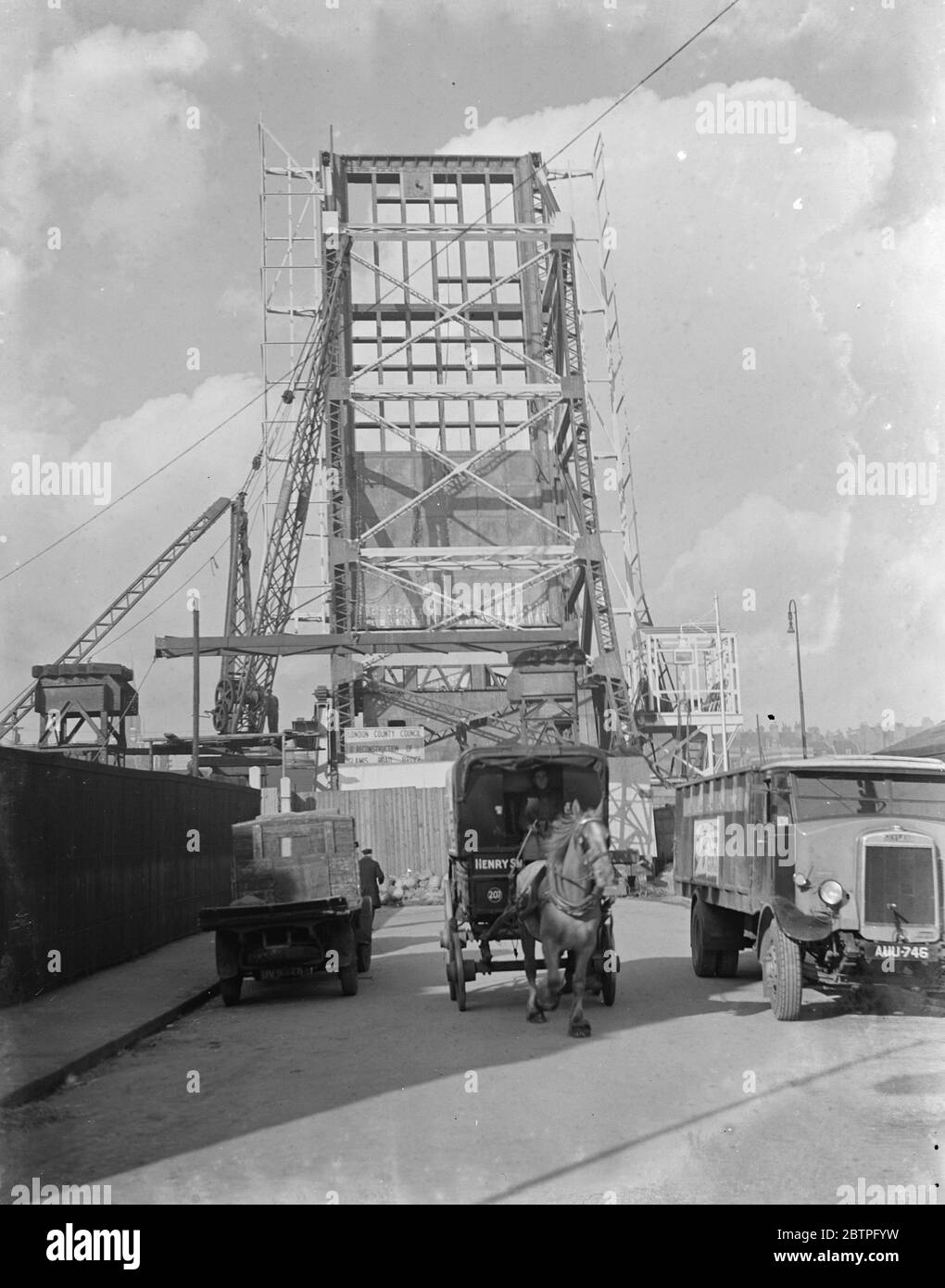 Building of new drawbridge . 1937 Stock Photo - Alamy