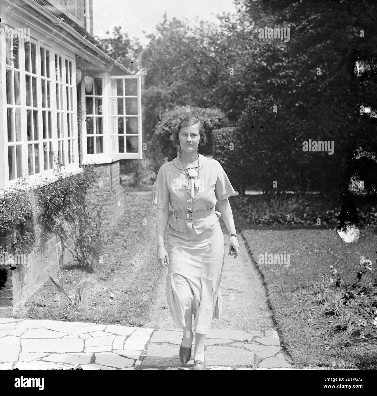 Ww2 teacher hi-res stock photography and images - Alamy