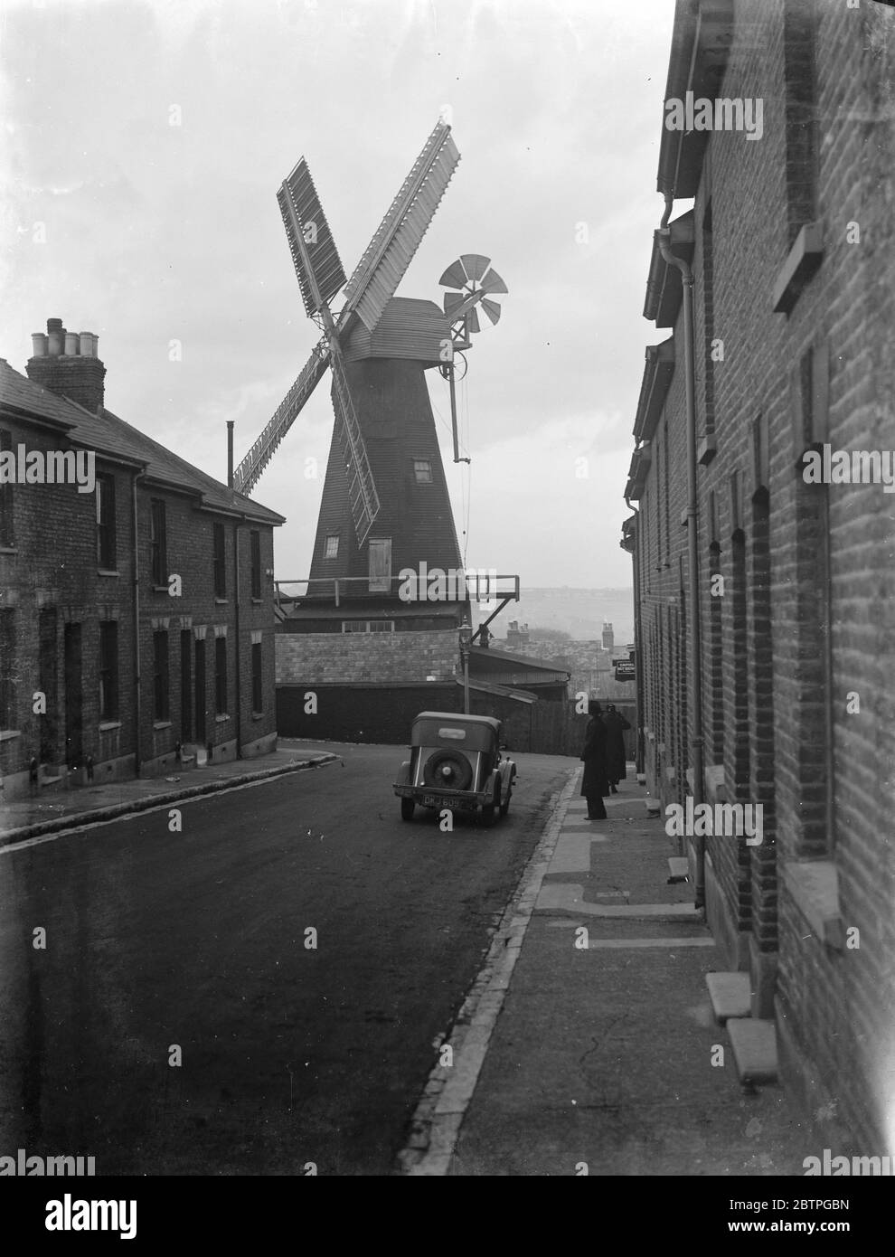1930s windmill hi-res stock photography and images - Alamy