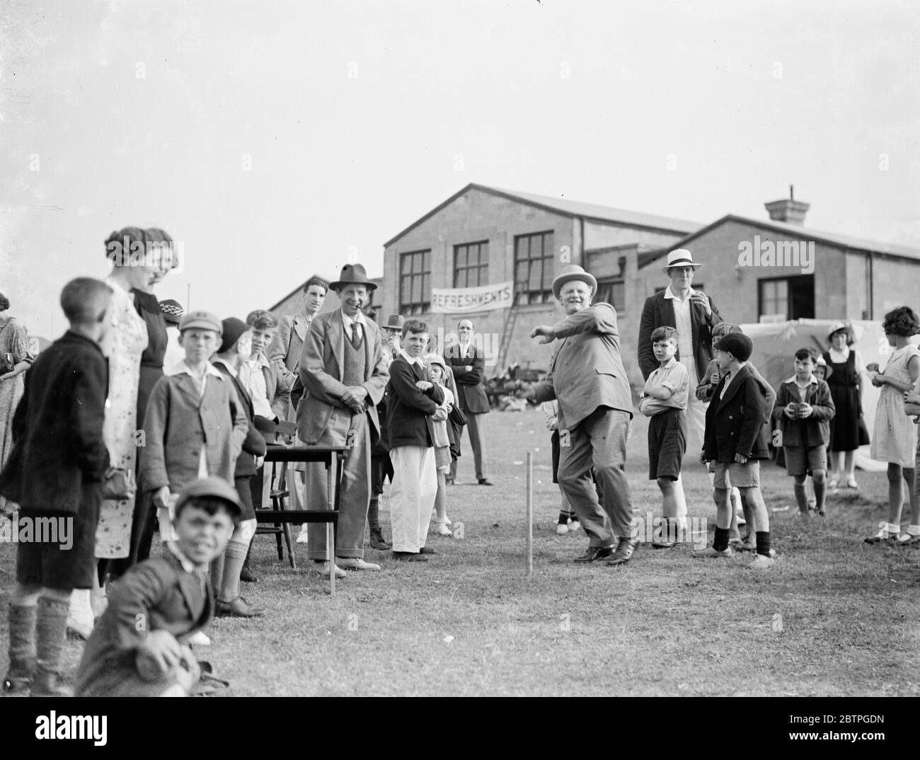 Mr j kent Black and White Stock Photos & Images - Alamy