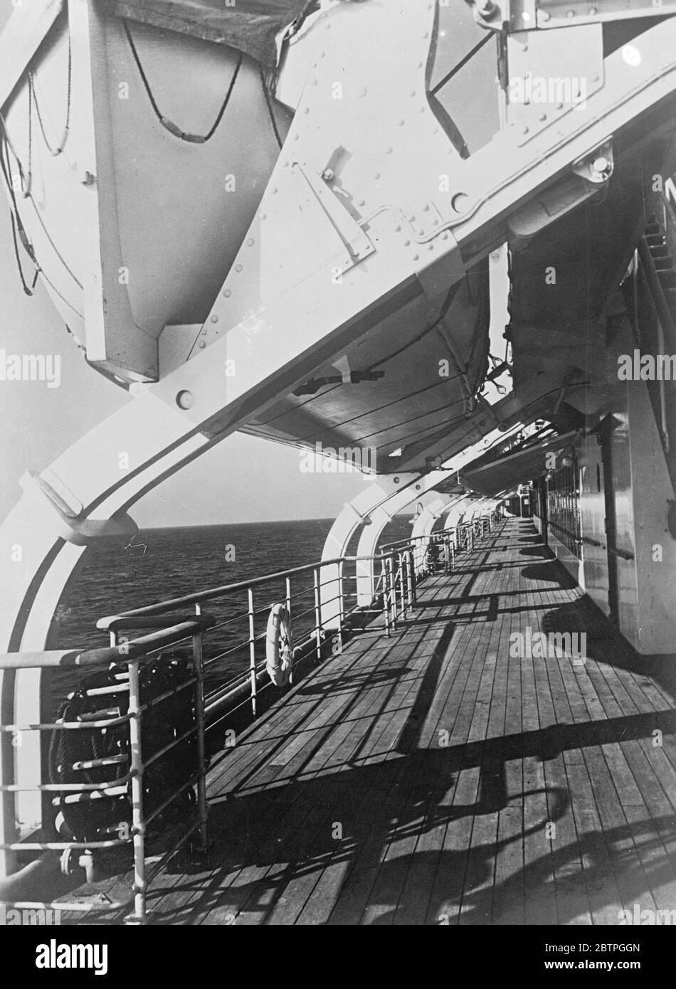 SS Champlain boat deck . 30 June 1932 Stock Photo - Alamy