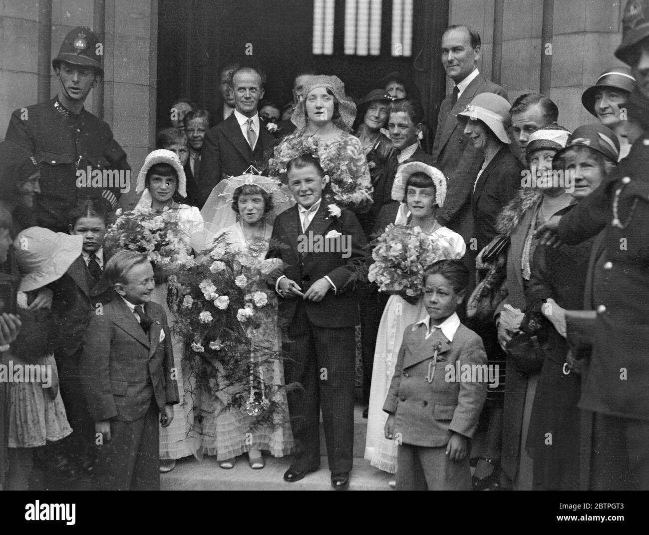 Midgets hi-res stock photography and images - Alamy