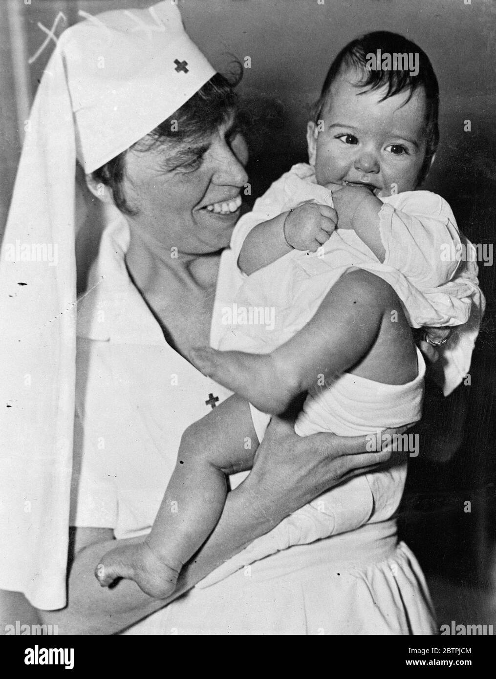 Dionne quins hi-res stock photography and images - Alamy