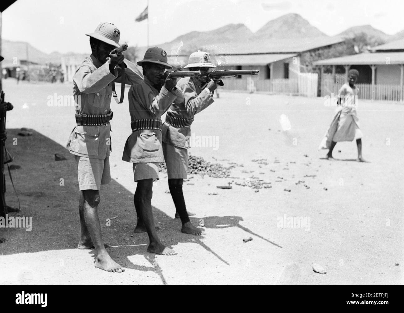 Abyssinian troops . 1935 Stock Photo - Alamy
