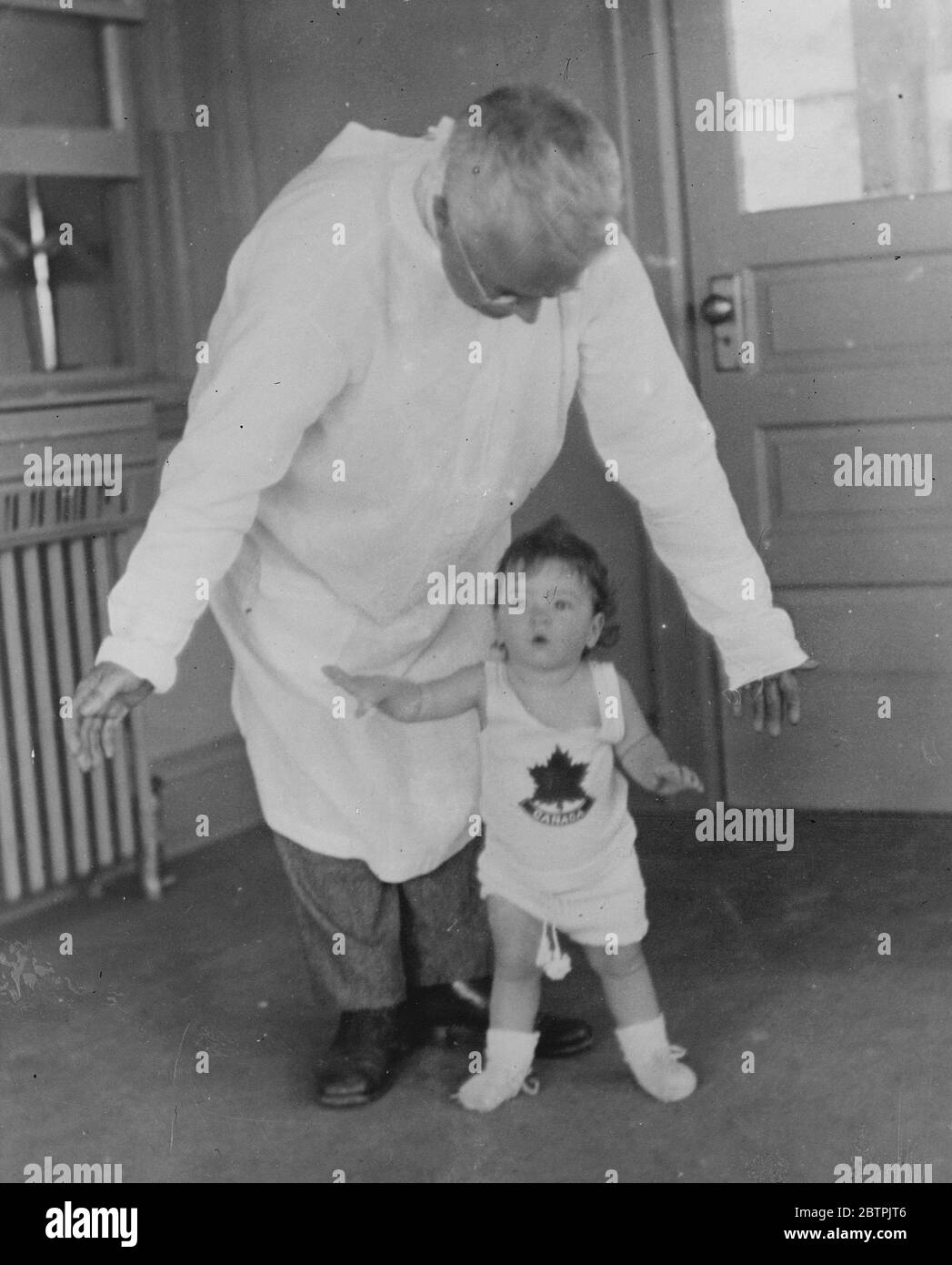 Emelie can walk . Quins take their first steps unaided . Emelie and ...