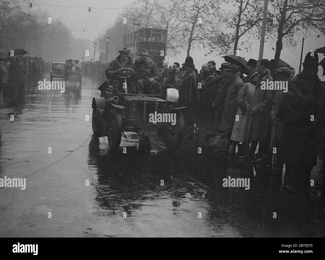 Historic flag in old Black and White Stock Photos & Images - Alamy