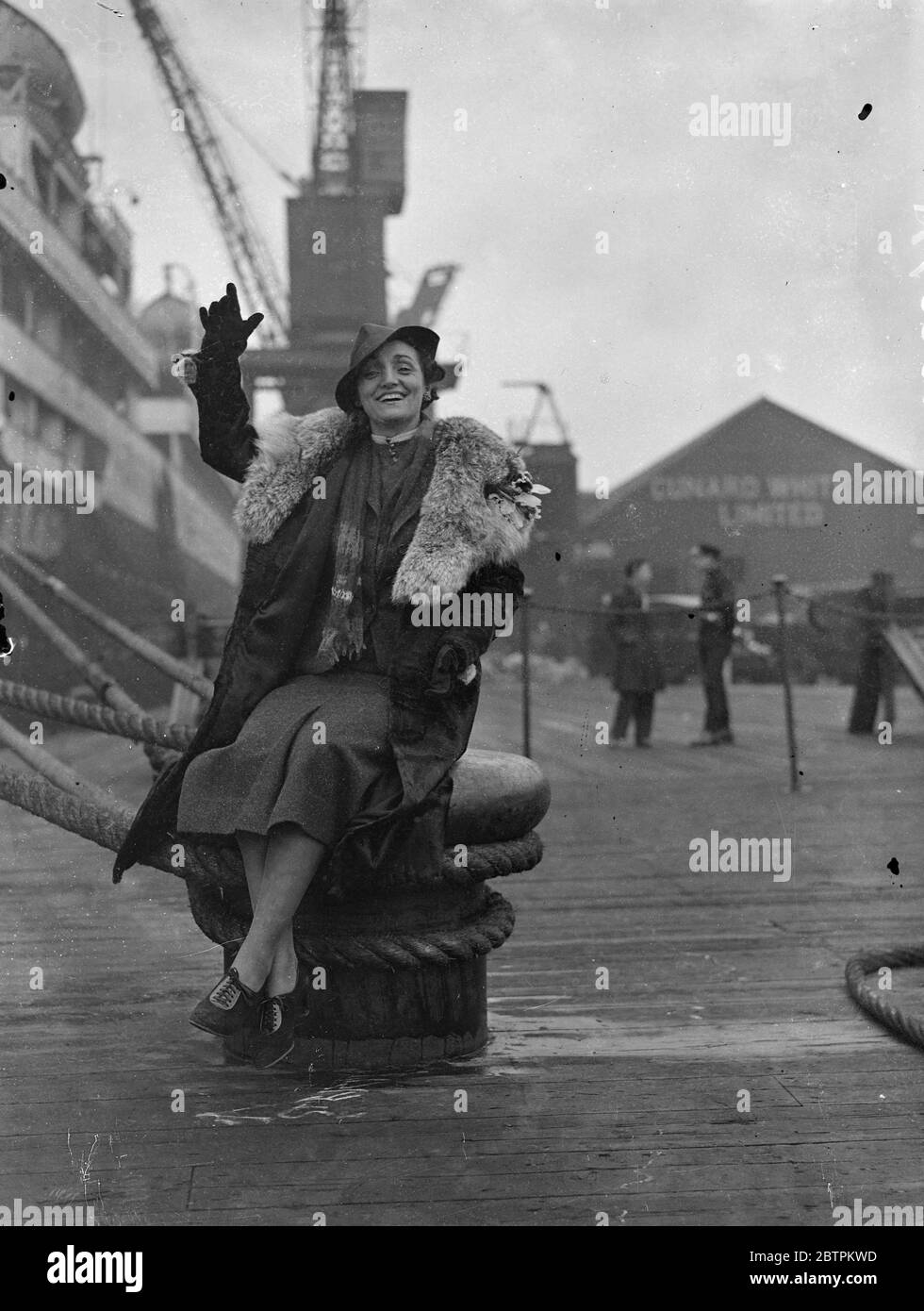 Marie Burke in London . Marie Burke , the film actress , arrived at ...