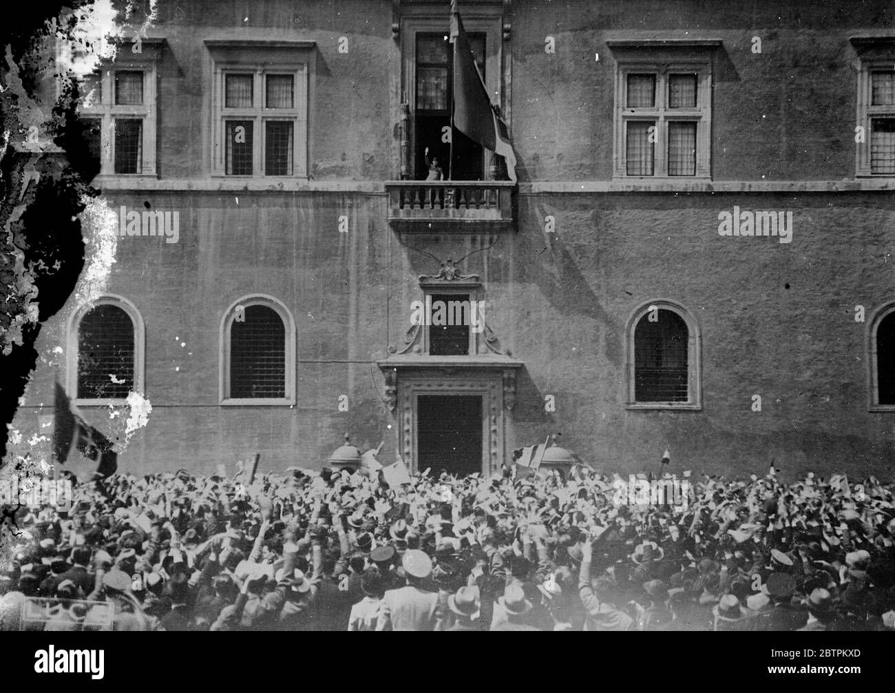 Conquest scenes in Abyssinia . 8 May 1936 Stock Photo - Alamy