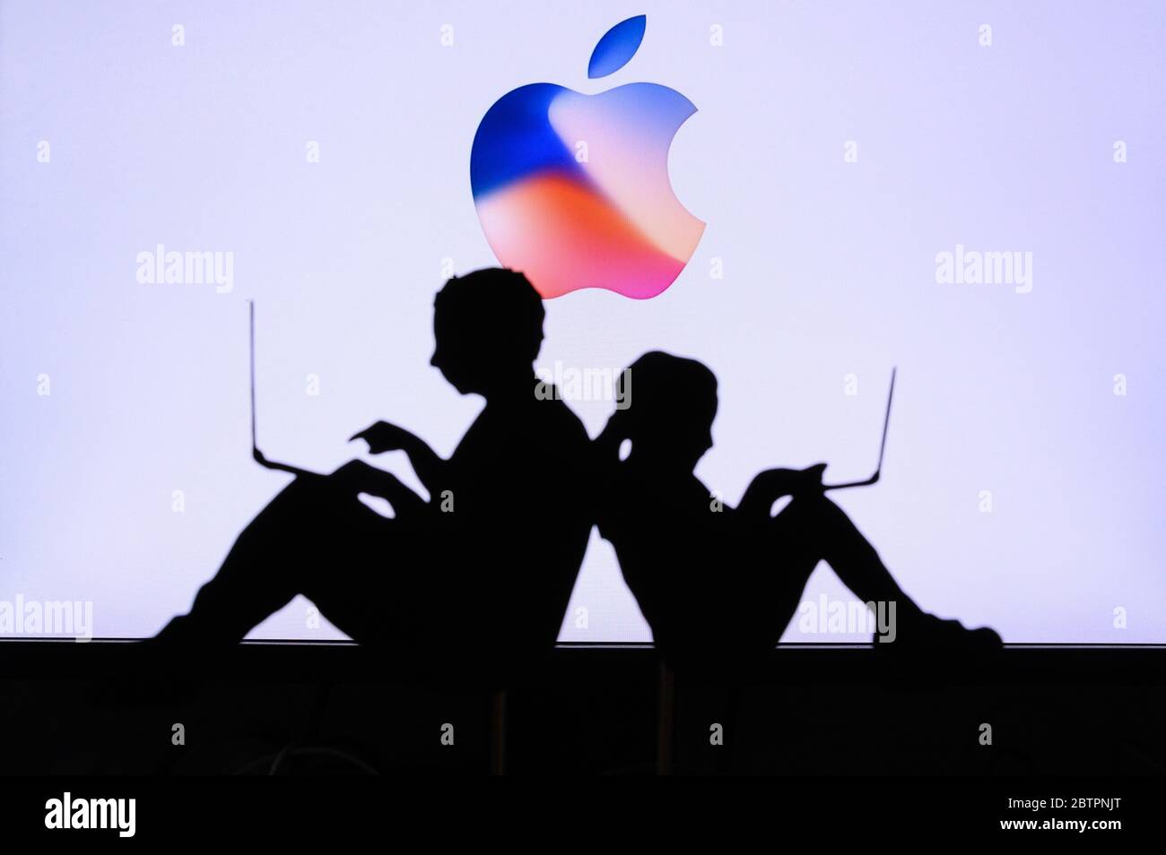 NEW YORK, USA, 25. MAY 2020: Apple American multinational technology ...