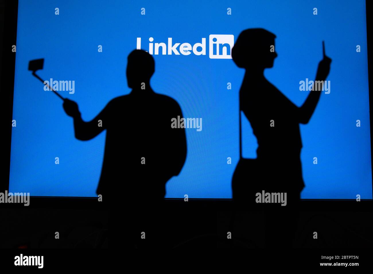 Linkedin background photo hi-res stock photography and images - Alamy