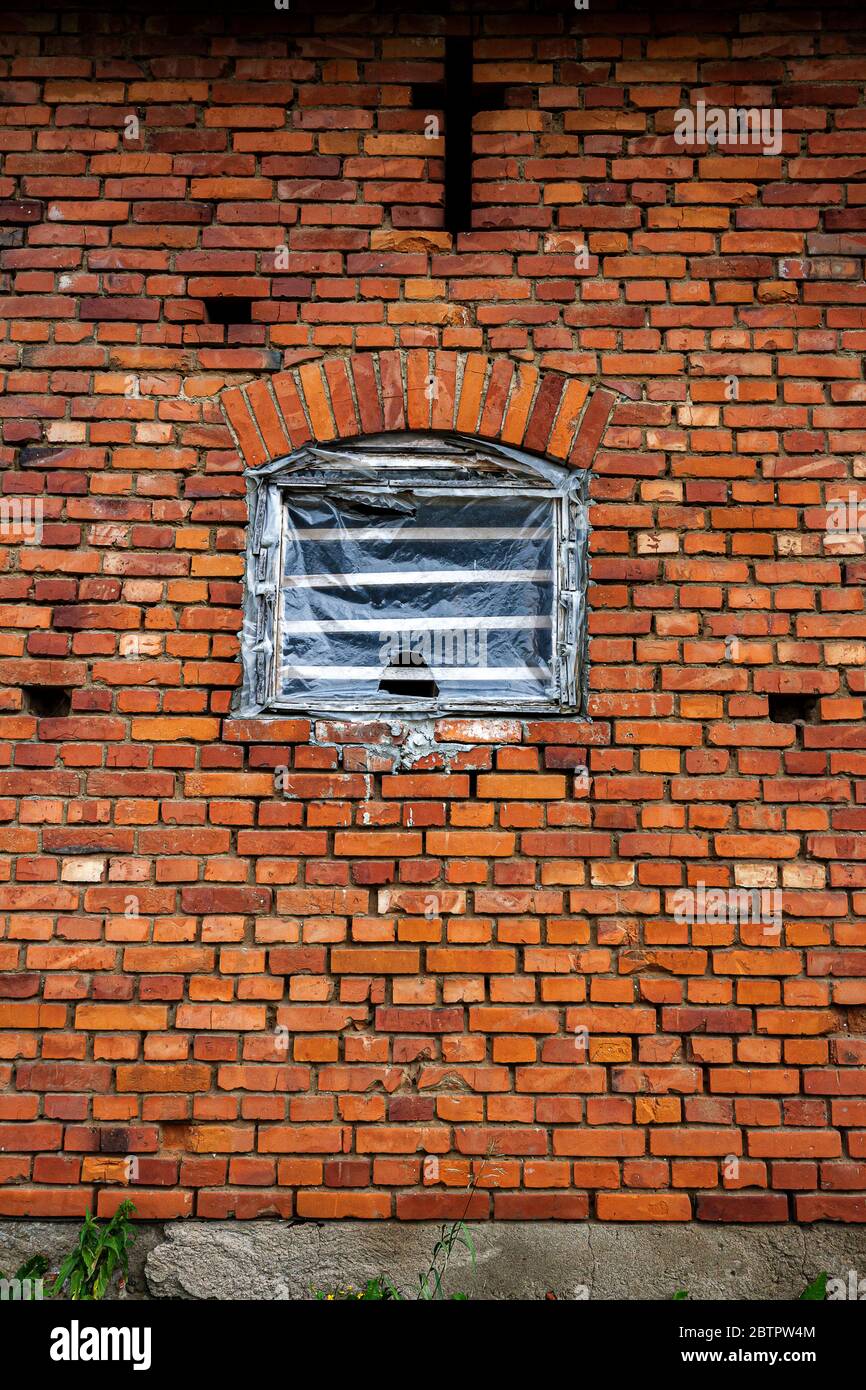 Stucco over brick wall hi-res stock photography and images - Alamy