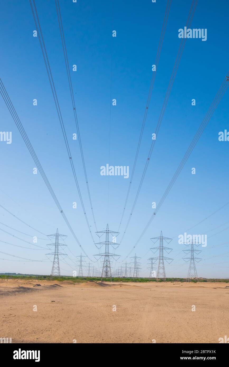 Saudi grid hi-res stock photography and images - Alamy