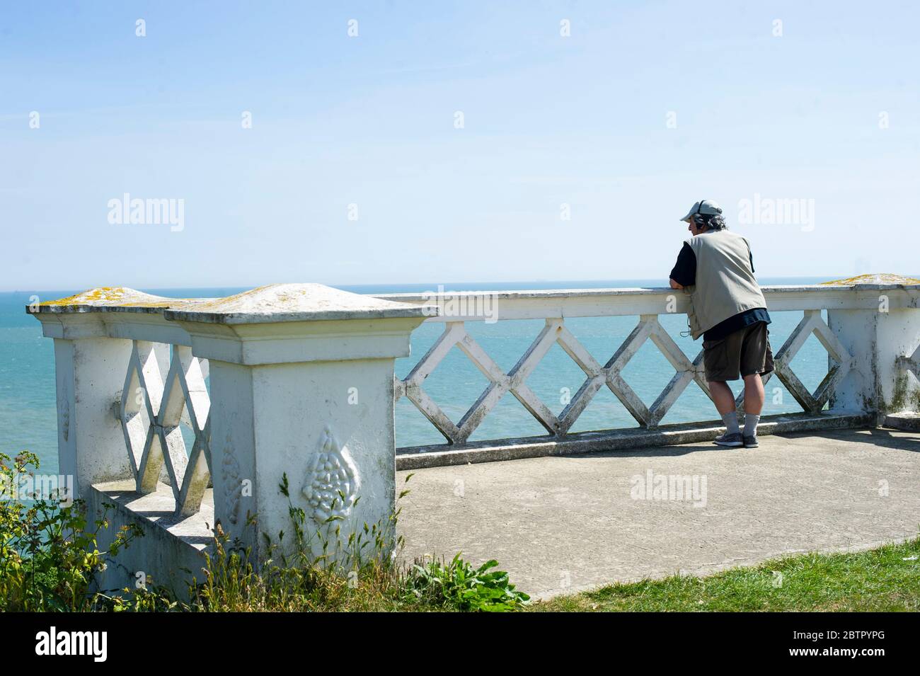 Veranda looking out hi-res stock photography and images - Alamy