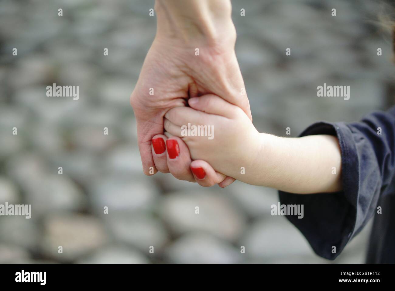 Connection between mother and daughter Stock Photo - Alamy