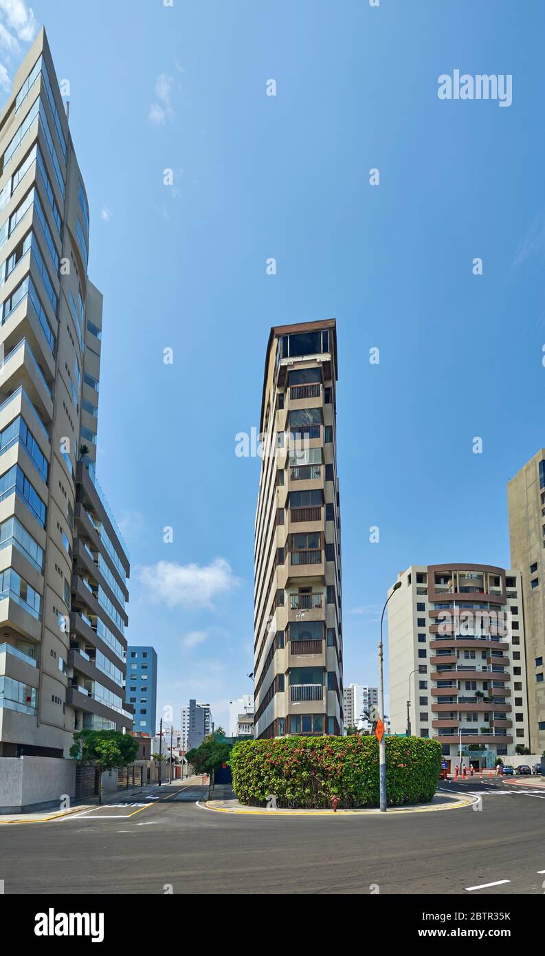 Modern buildings in Lima, Peru, district of Miraflores Stock Photo - Alamy