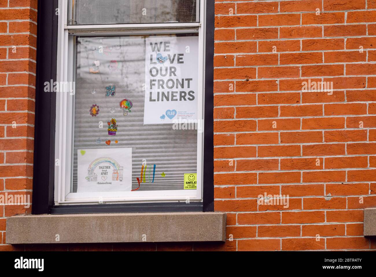 Front line workers hi-res stock photography and images - Alamy