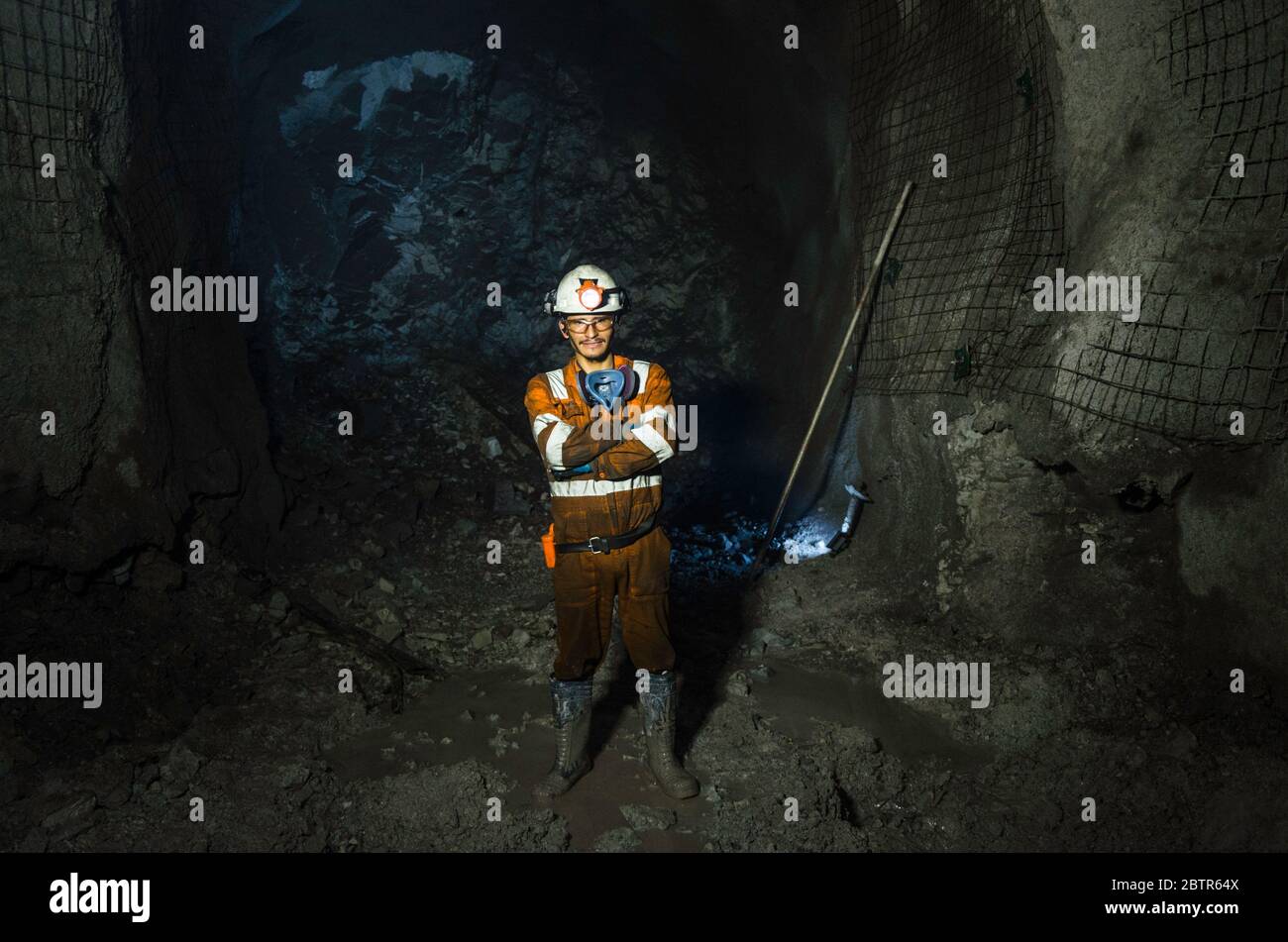Inside mine hi-res stock photography and images - Alamy