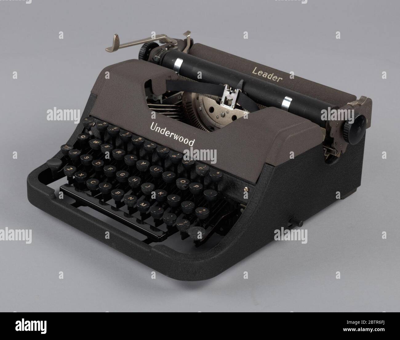 Underwood typewriter hi-res stock photography and images - Alamy