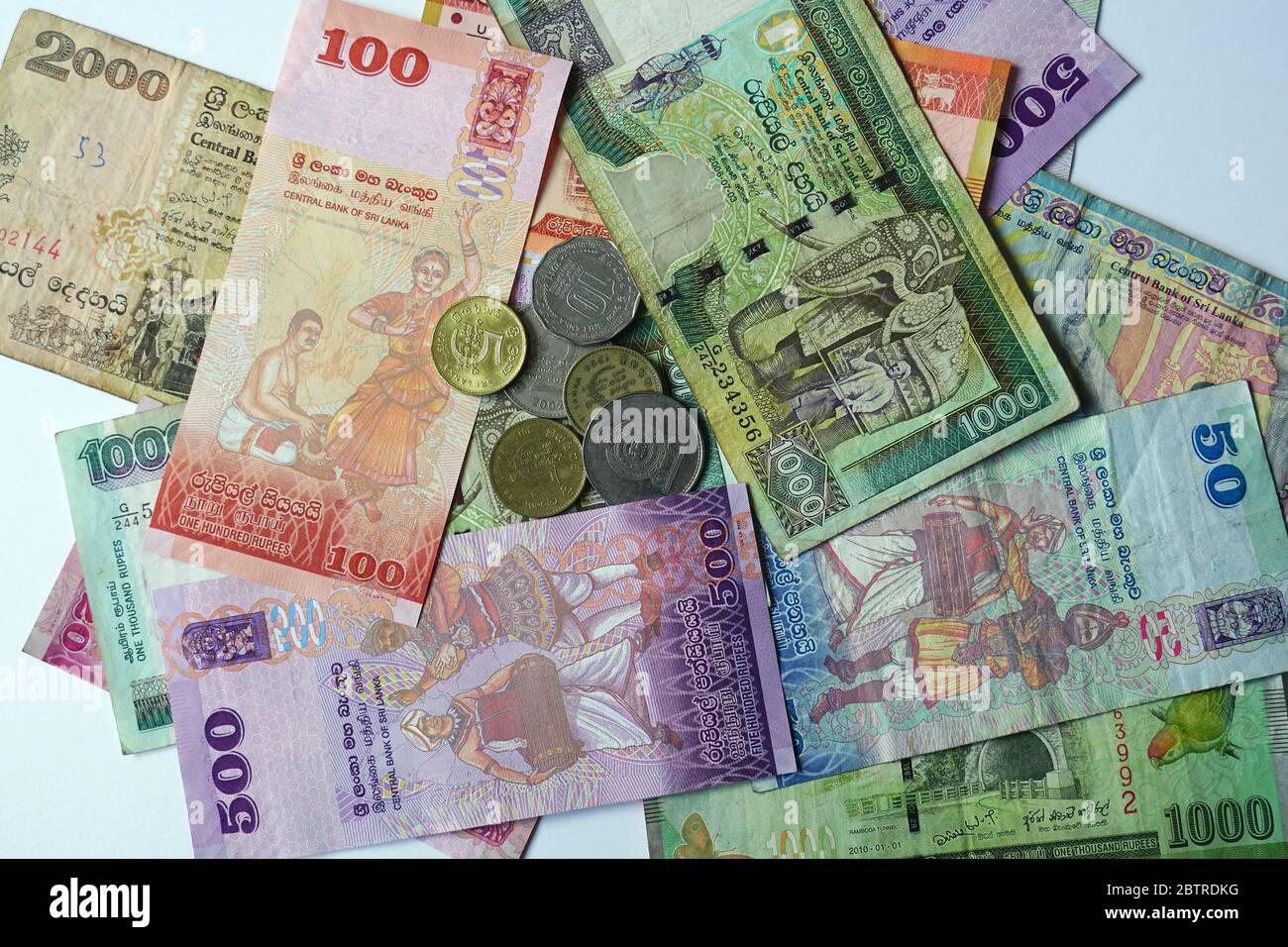 Sri lankan currency notes hi-res stock photography and images - Alamy