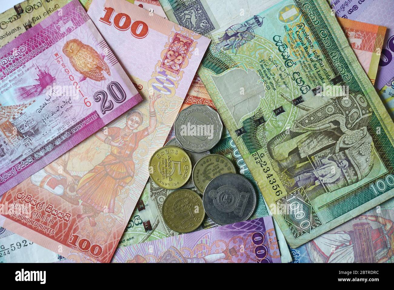 Sri Lankan Currency Notes High Resolution Stock Photography and Images ...