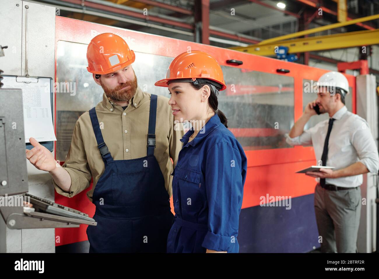 Asian trainee hi-res stock photography and images - Alamy