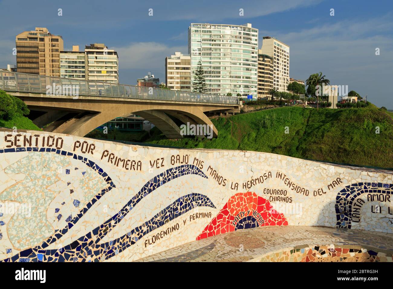 Parque de Amor, Miraflores District, Lima, Peru Stock Photo - Alamy