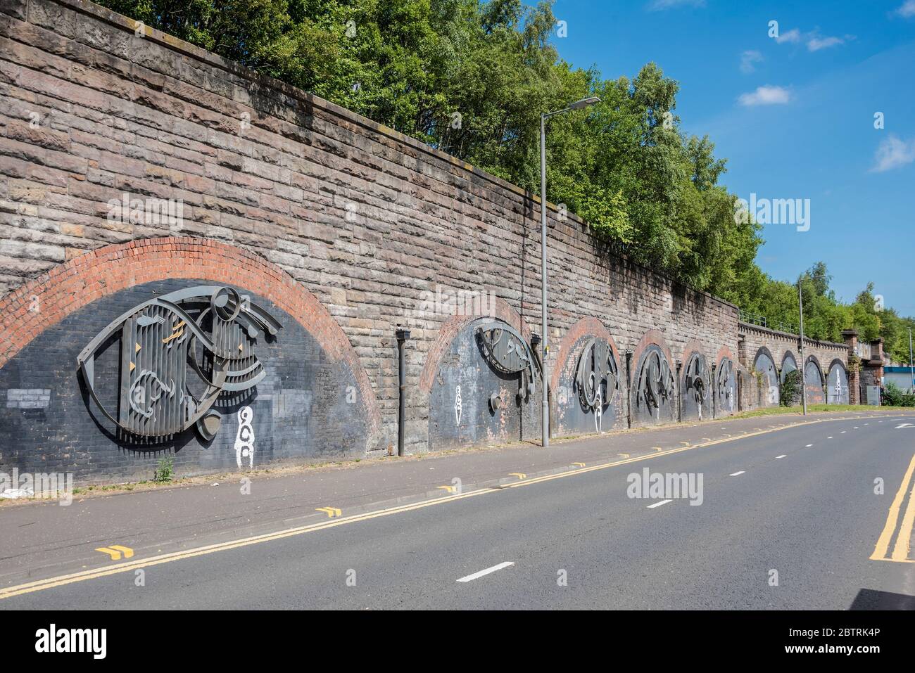 Scottish theatre themed artwork on Crown Street Railway arches, New ...