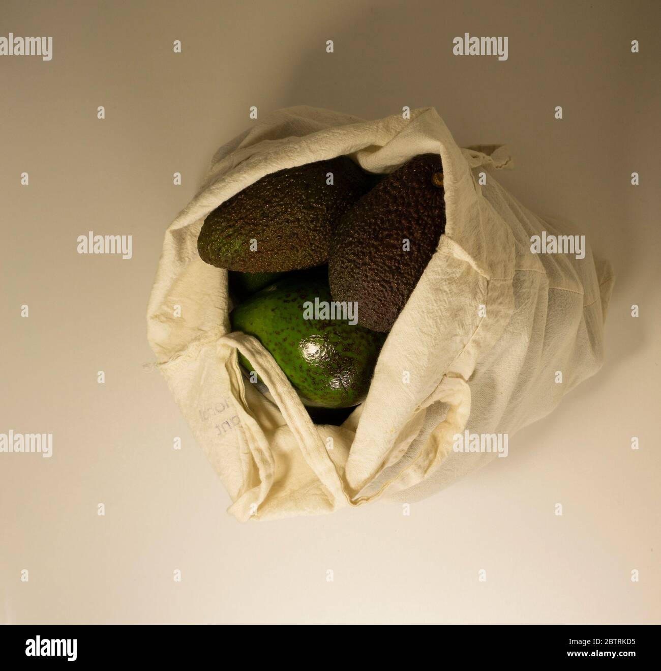 Ripen an avocado hi-res stock photography and images - Alamy