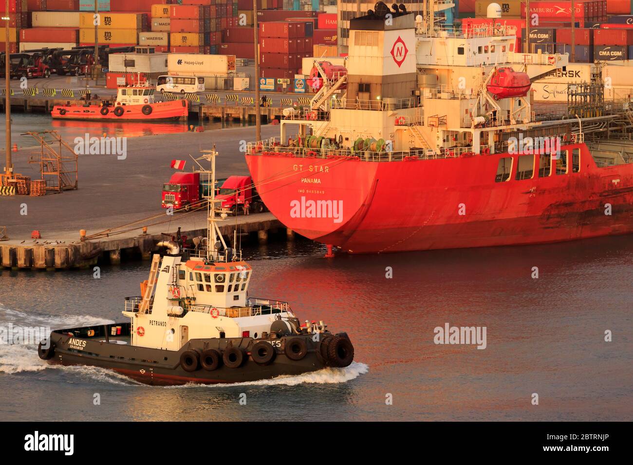 Tugboat, Port of Callao, Lima, Peru Stock Photo - Alamy