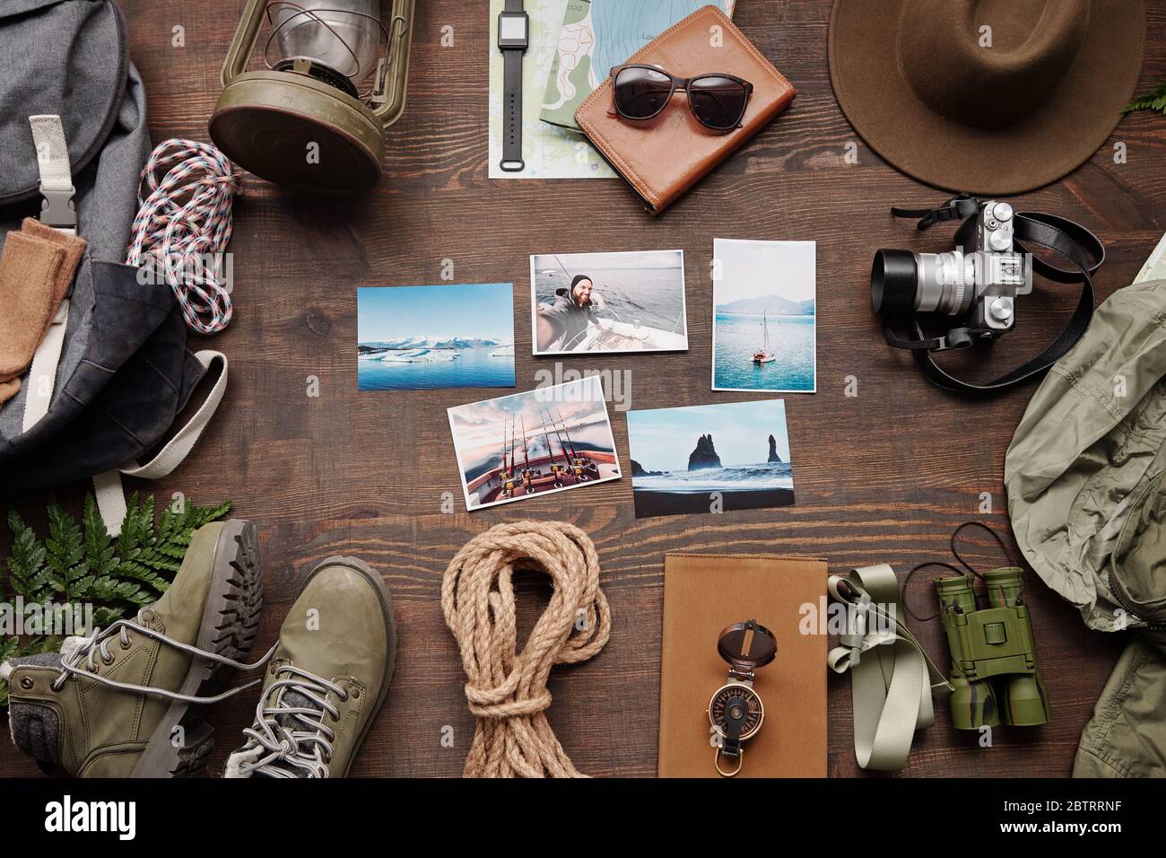 Map backpack table hi-res stock photography and images - Alamy