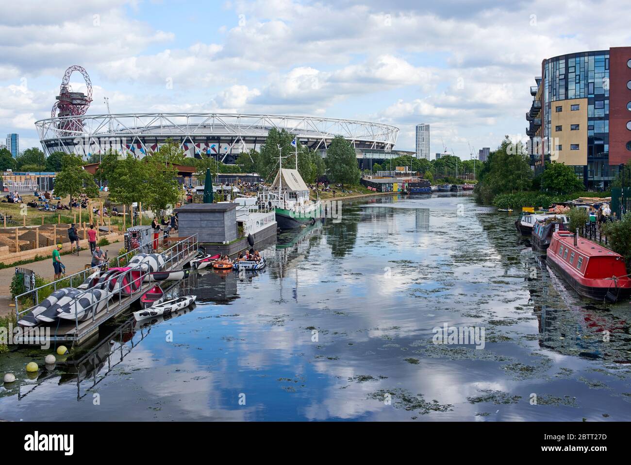 Hackney stadium hi-res stock photography and images - Alamy