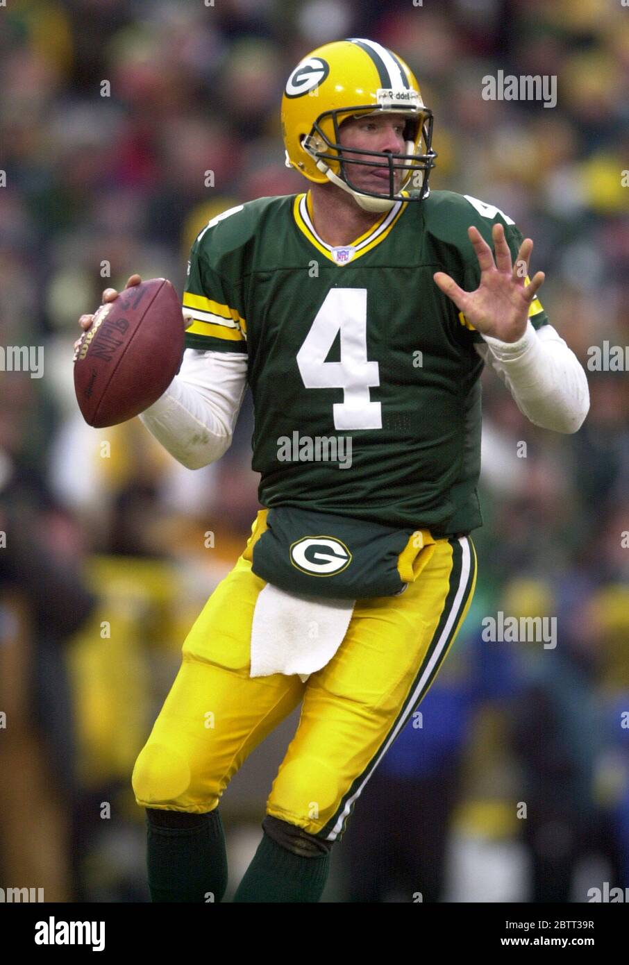 Green Bay, United States. 04th Jan, 2004. Brett Favre threw a NFL ...