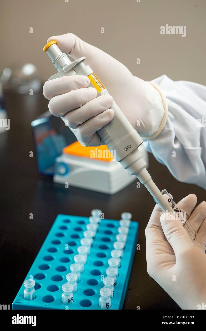 Measuring Syringe High Resolution Stock Photography and Images - Alamy