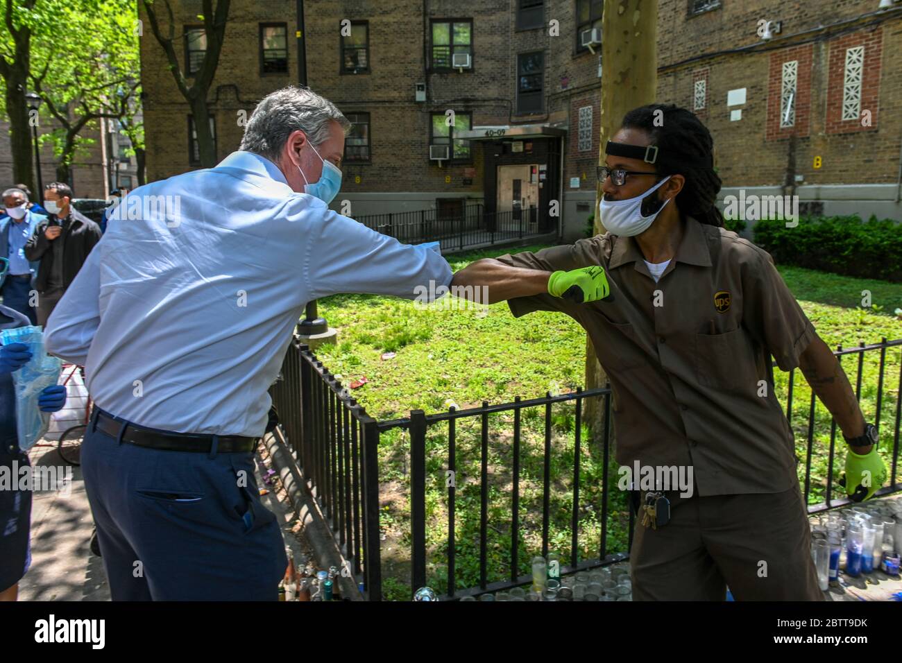 Queensbridge housing new york hi-res stock photography and images - Alamy
