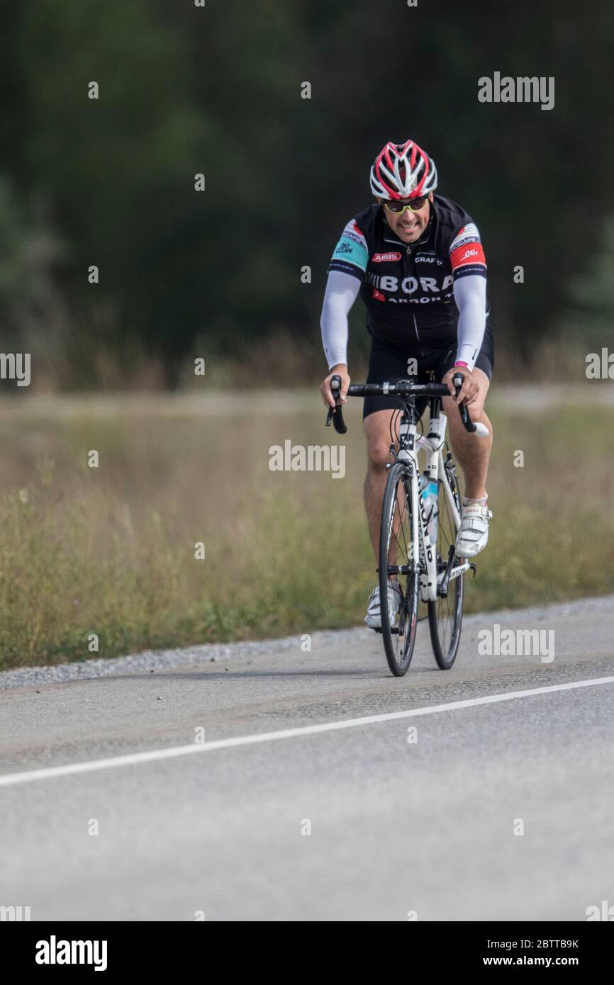 Outdoor cycle racing hi-res stock photography and images - Alamy
