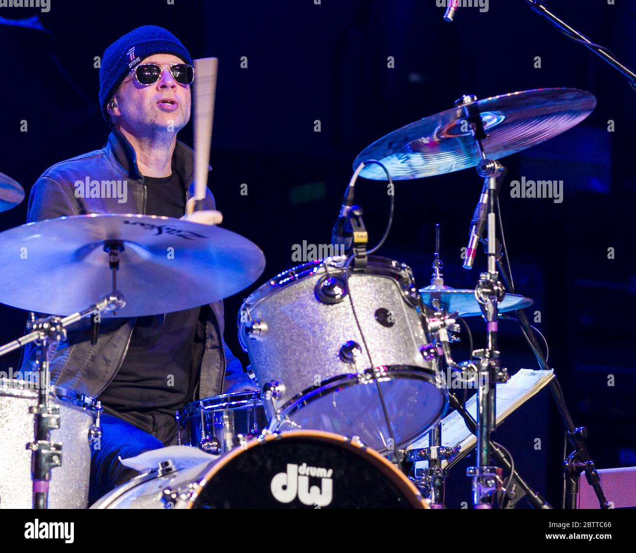 Drummer Shawn Pelton performs with The Cringe at Ryman Auditorium in ...
