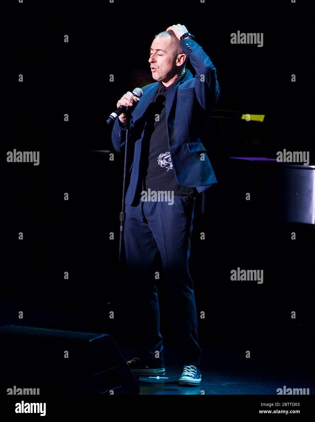 Scottish actor/singer Alan Cumming performs at the Parker Playhouse in ...