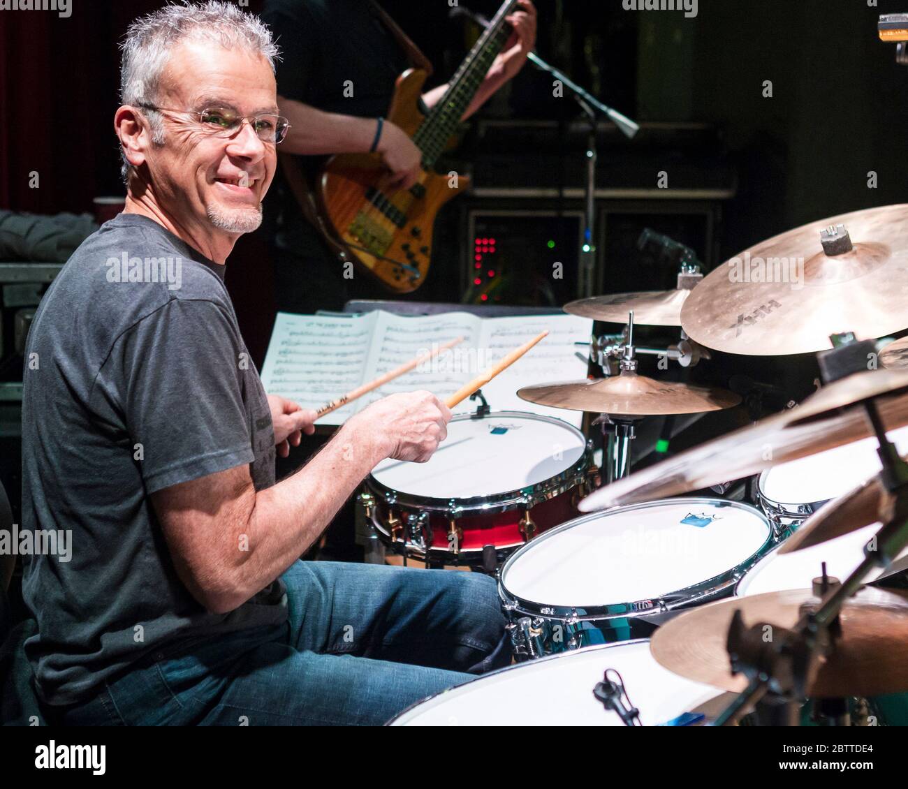David garibaldi drummer hi-res stock photography and images - Alamy