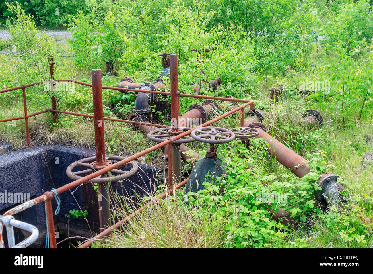 Bp llandarcy hi-res stock photography and images - Alamy