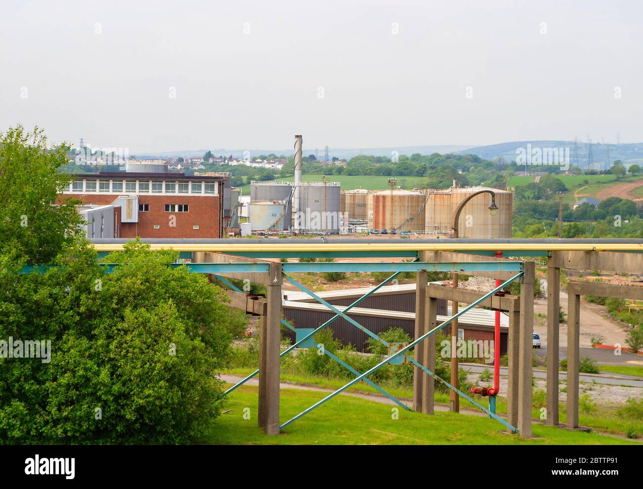 Llandarcy refinery hi-res stock photography and images - Alamy