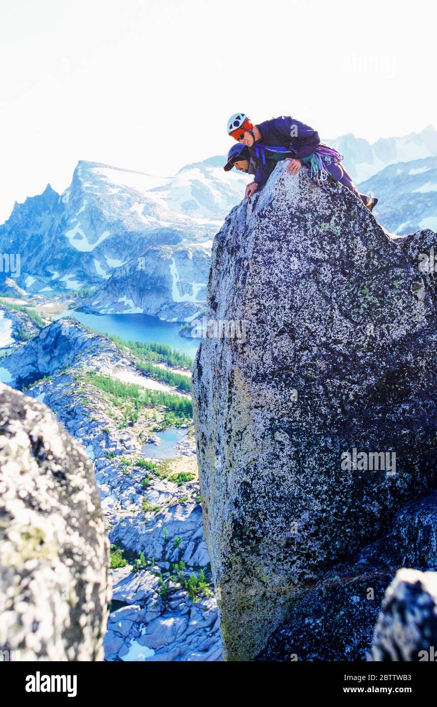 Dropoff hi-res stock photography and images - Alamy