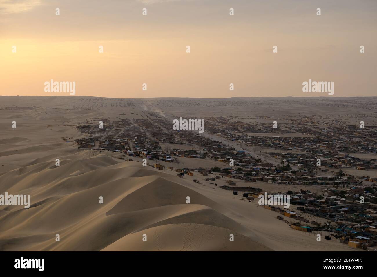 Desert lagoon huacachina ica peru hi-res stock photography and images ...